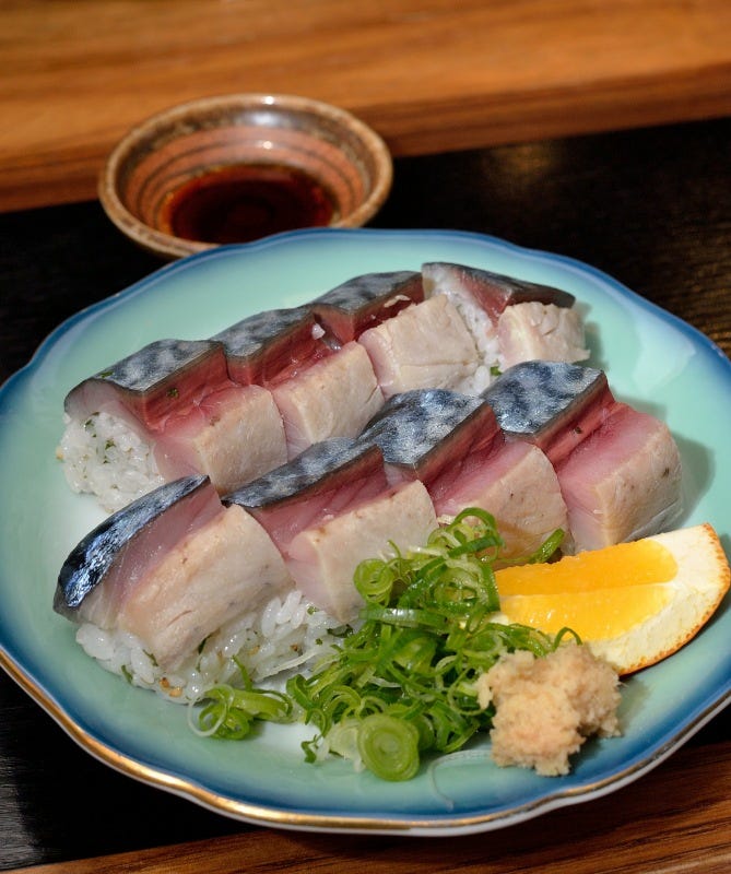 I think that Saba sushi (mackerel sushi) is more exciting than other ...
