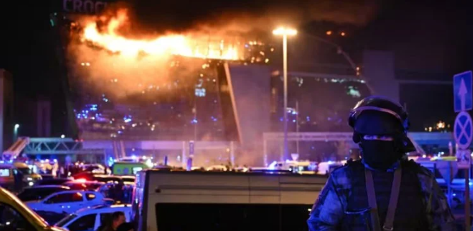 60 people are dead as gunmen storm a concert hall close to Moscow and ...