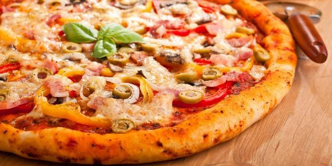 Benarkah NASA Akan Kirim Pizza Ke Luar Angkasa Menggunakan Printer 3D ? | by Fahad Abdul Aziz ...