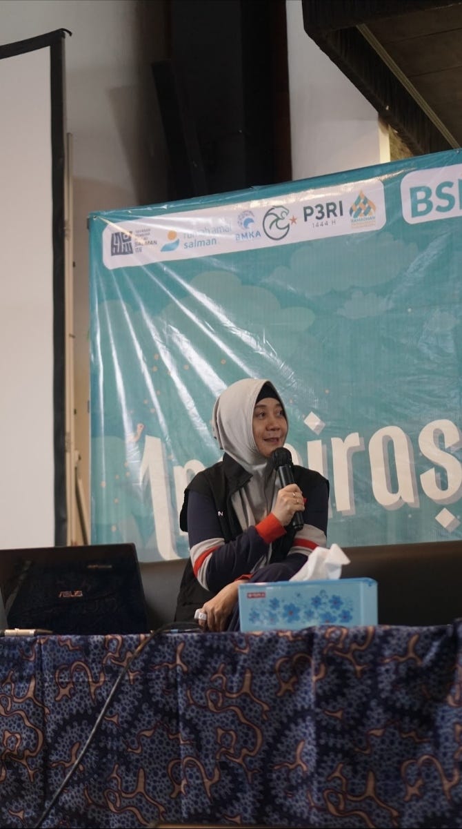 Perjuangan mengangkat hak-hak pasien dhuafa bersama Iin Achsien | by P3RI Salman ITB 1444 H | Medium