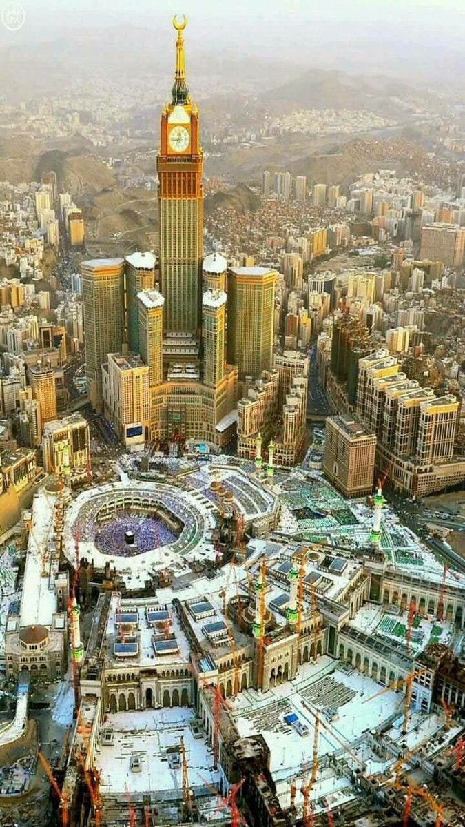 Beautiful, aerial view of Khana Kaba (The Grand Mosque) Saudi Arabia ...