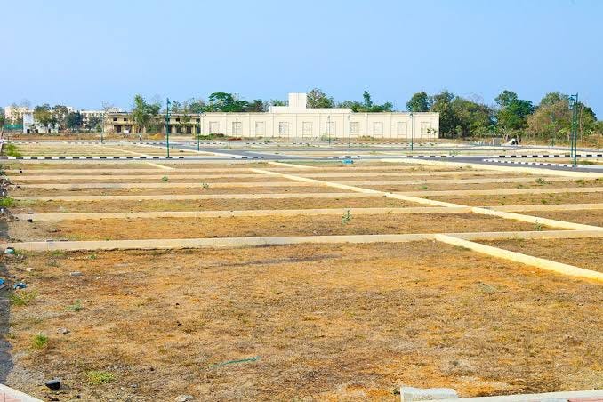 Breez Global Plots Sec 33 | Call No :- +91 9643000063 Breez Global ...