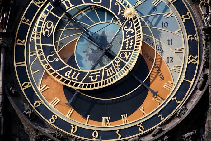 Time is an illusion, whether it’s truly exists or not ? | by Lisa | Sep ...