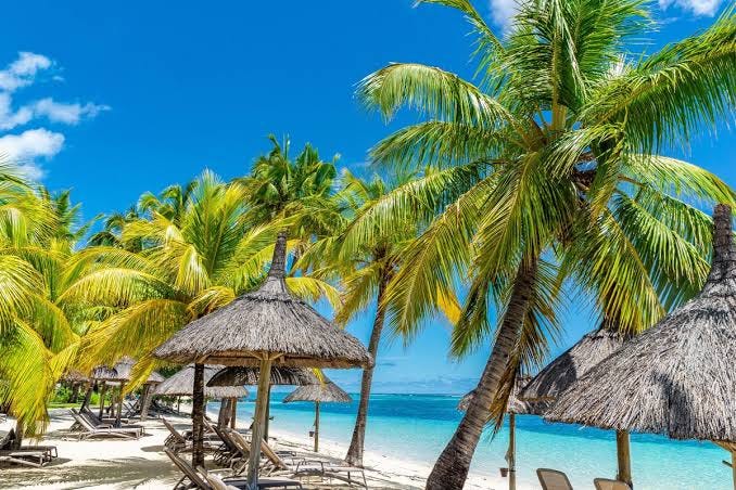Unlocking Team Bonding in Paradise: Mauritius as the Ultimate Group ...