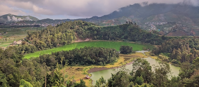 Indahnya senja di batu ratapan angin dieng | by Net Bloger | Medium