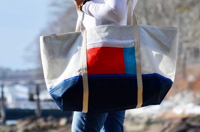 10 Versatile Ways to Use Your Reusable Tote Bags | by Cascototes | Medium