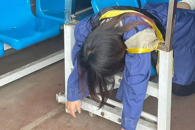 The Rise of ‘Full-Time Children’ in China: Balancing Burnout and ...