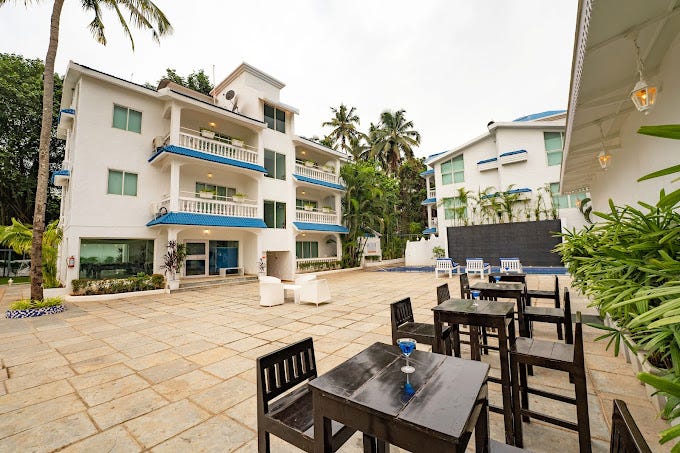Perfectly Located: 4-Star Hotel in the Heart of Parra, Goa | by Lalit ...