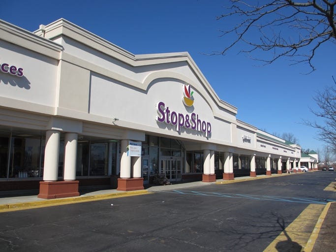 Mayor: Empty storefronts a new reality | by Jeremy Grossman | Medium