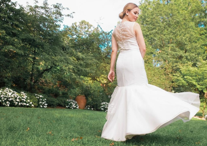 Destination Weddings: Choosing the Perfect Outfits for Your Dream ...