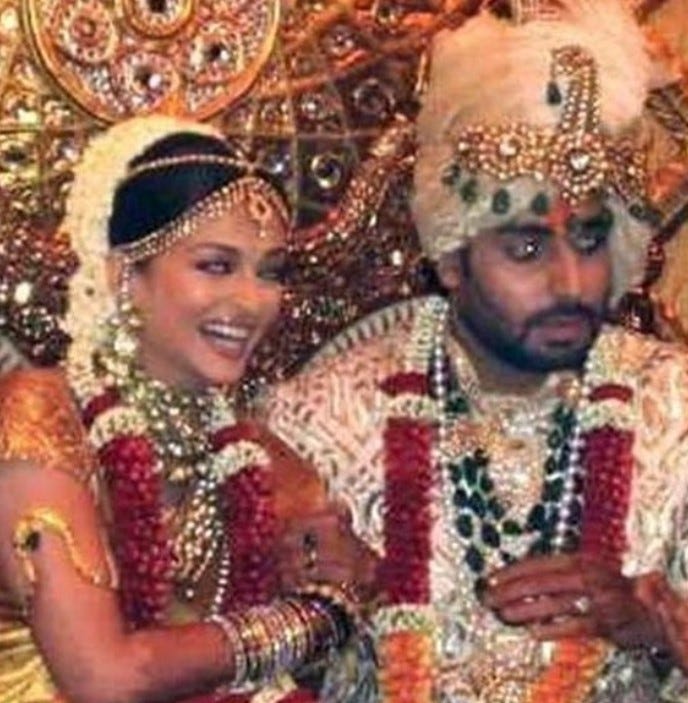 Abhishek Bachchan And Aishwarya Rai’s Rare And Unseen Wedding Pictures: From Mehendi To ...