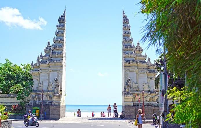 KUTA BALI. Kuta (formally Kuta Village or Kuta… | by DIAMOND | Medium