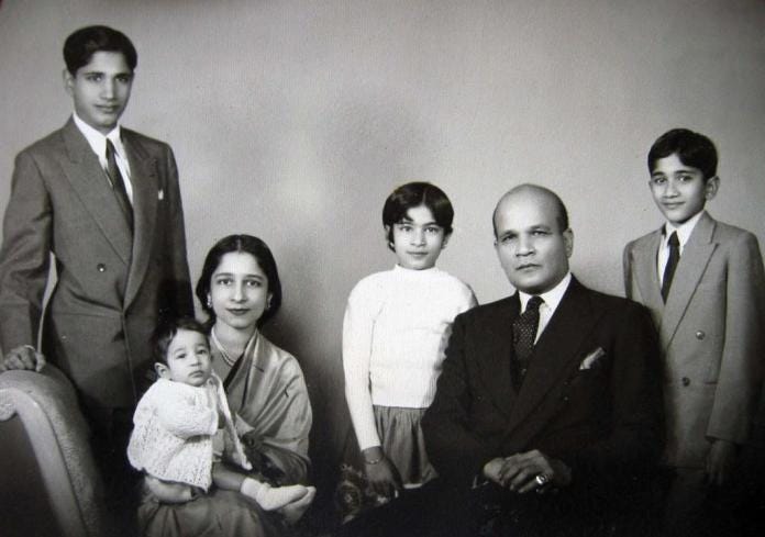 Surayya Tyabji: The Woman Who Designed India’s National Flag | by ...