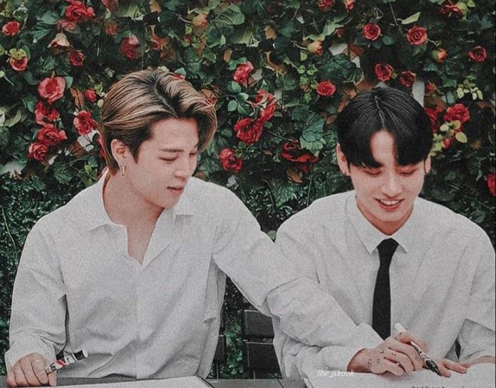 Harsa. Keduanya kini seakan piawai dalam… | by aliss ⛅ | Medium