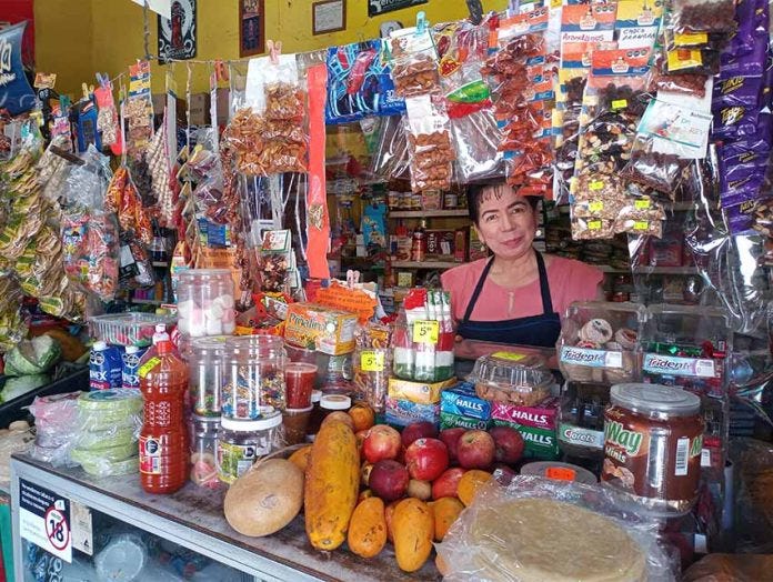 Field trip: your neighborhood tienda | by Julio Camacho | iBasto | Medium