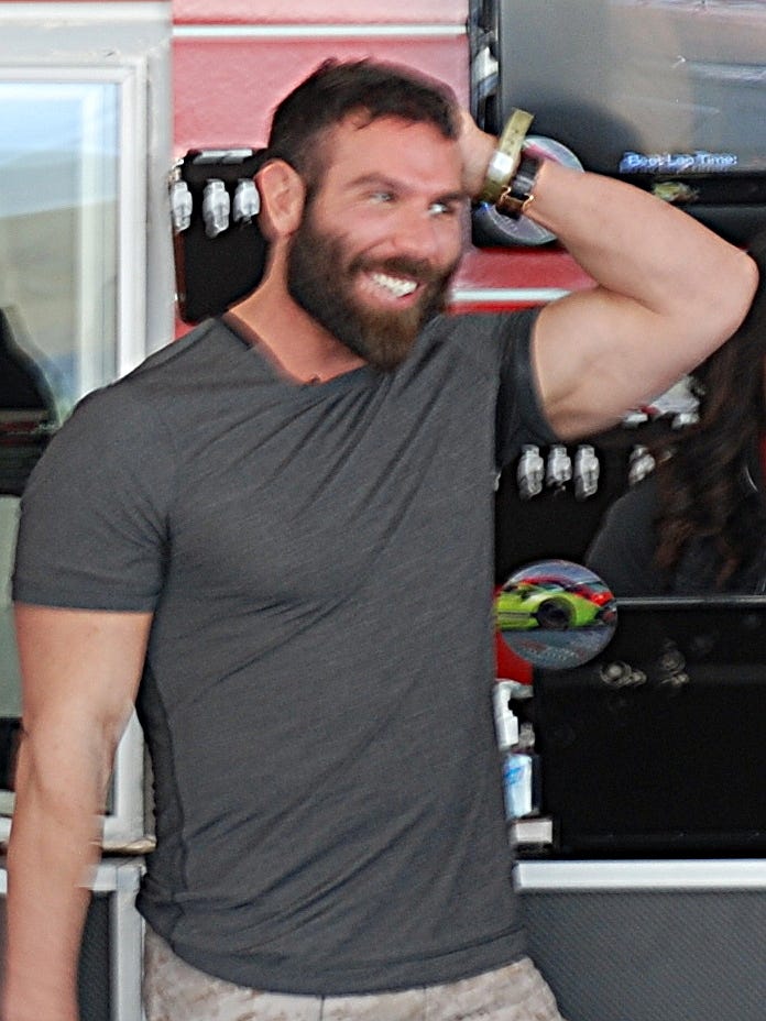Summary Of Dan Bilzerian s Biography The Setup By Aure s Notes Medium