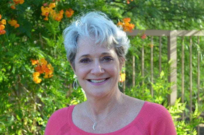 Laurie Kahn Kicked a High-Paying Job, Braved Challenges, and ...
