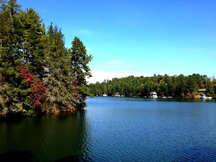 Lake Rabun. Rabun County, Georgia USA | by Andy | Medium