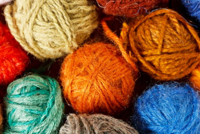 Woman Helping Young Cancer Fighters Smile With Yarn Wig-Making Project ...