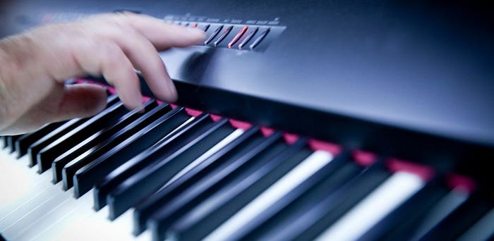 Yamaha Digital Piano vs Casio: Choosing the Right Keyboard for You ...