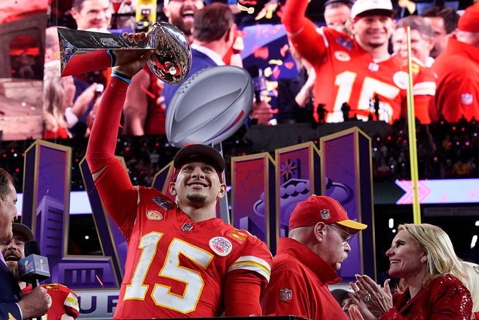 Kansas City Chiefs Make History with Back-to-Back Super Bowl Victories ...