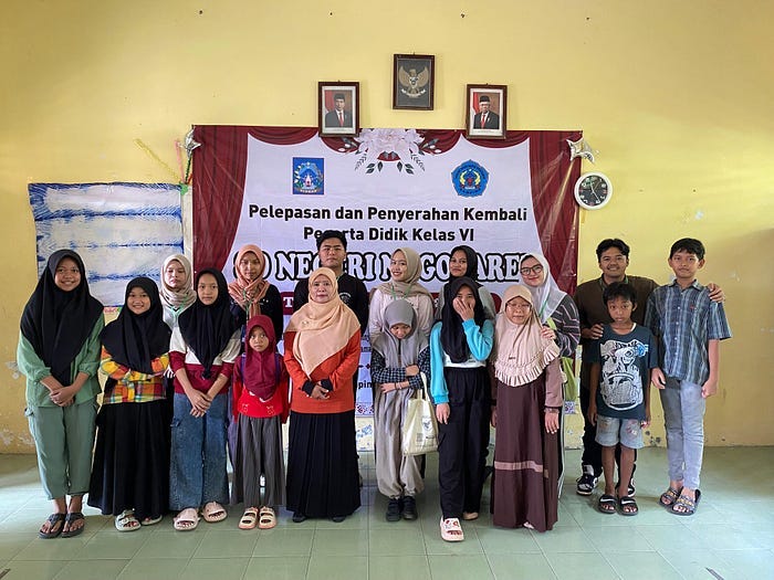 KREATIF DENGAN SAMPAH : MEMANFAATKAN SAMPAH YANG DISEKITAR KITA | by ...