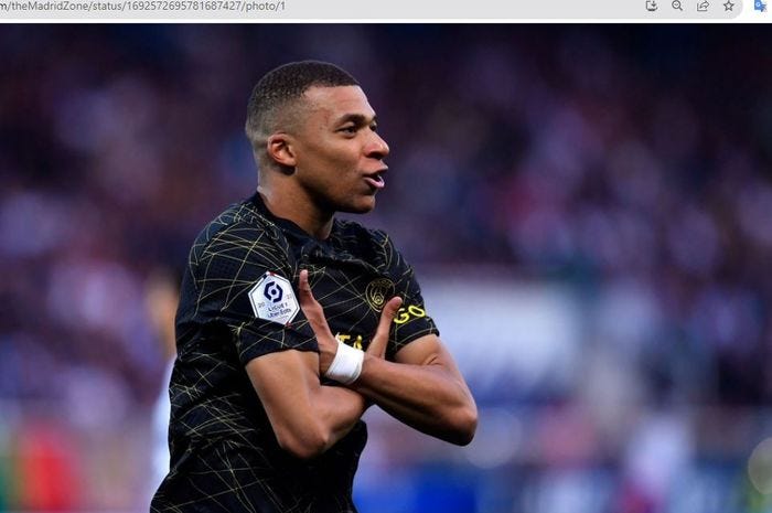 BURSA TRANSFER — Legenda Klub Ragukan Keuangan Liverpool untuk Boyong ...
