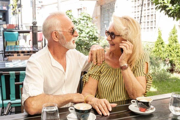 Find Midlife Friends & Lasting Connections | by Amy | Aug, 2024 | Medium