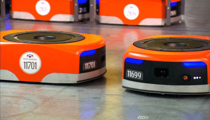 45,000 Robots Keep Things Moving At Amazon Warehouses | by Tycoonstory ...