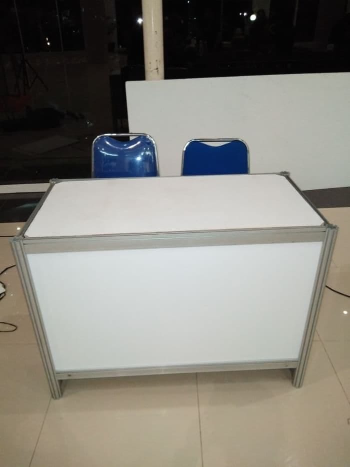Jual Meja R8 Berkualitas dan Murah Tangerang | by Partisi Pameran | Medium