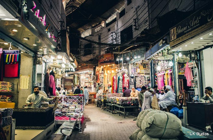 Shah Alam Market, Lahore: A Glimpse into the Heart of Commerce | by ...