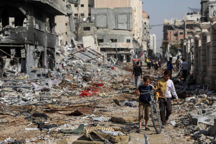 Gaza Streets: Corpses Amid Scenes of ‘Utter Horror’ | by Marhabahashmi ...