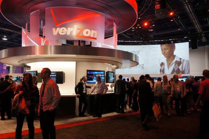 Verizon Is Crossing The Bar To Retain Customers | by Newton Lute | Medium