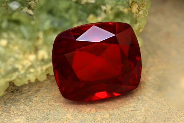 Auspicious Time to Wear Ruby — When to Wear Ruby? | by Veer Navratan ...