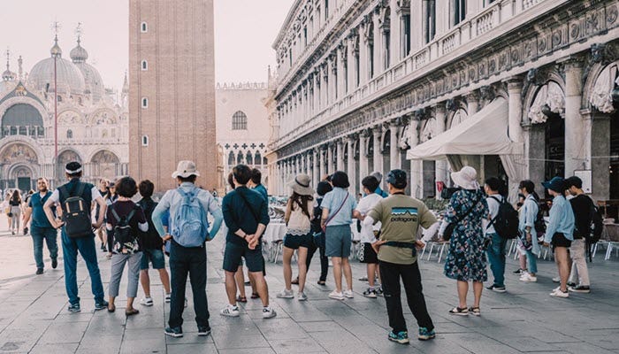 Everything You Need To Know About A Historical Tour | by Pineapple Ride ...