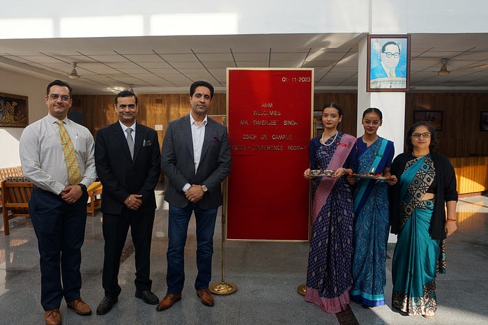 Guest Speakers for Hotel Management Students: Bridging the Gap Between ...