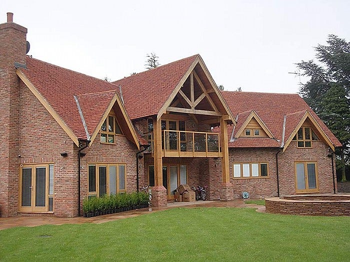 3 Reasons to Consider Bespoke Timber Window Frames | by Bespoke_Joinery ...