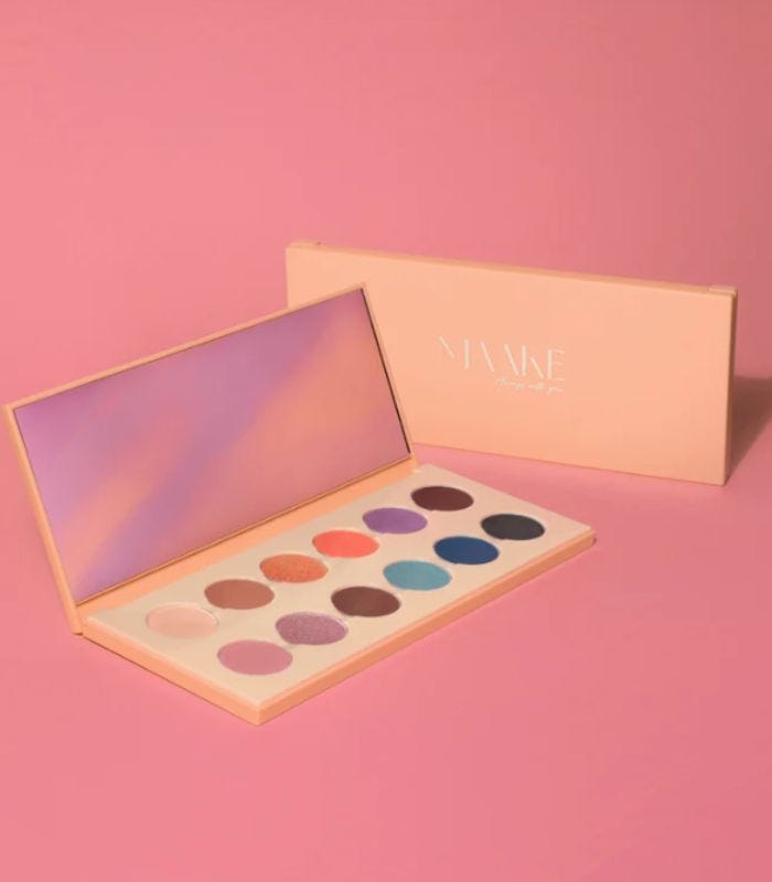 Enchant EYES: Eye Makeup Magic - MAAKE Beauty - Medium