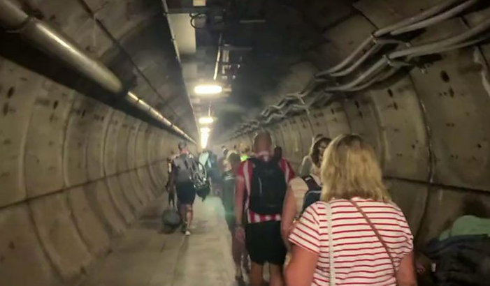 Eurotunnel Le Shuttle: Passengers stuck for hours inside tunnel | by ... Eurotunnel Le Shuttle: Passengers stuck for hours inside tunnel | by ...