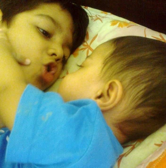 How to Introduce Your Toddler to a New Sibling: A Smooth Transition ...