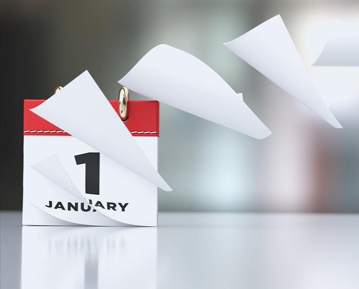 ENERO Y YO. En enero renazco, en enero nací, en… | by Esteban Masís ...