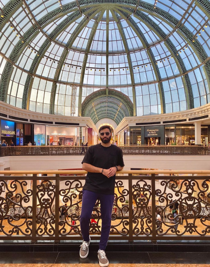Ahsan Waheed: The Pakistani Vlogger, Digital Marketer, and ...
