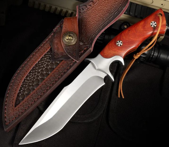 Choosing the Perfect Bushcraft Knife for Your Hunting Adventures | Medium