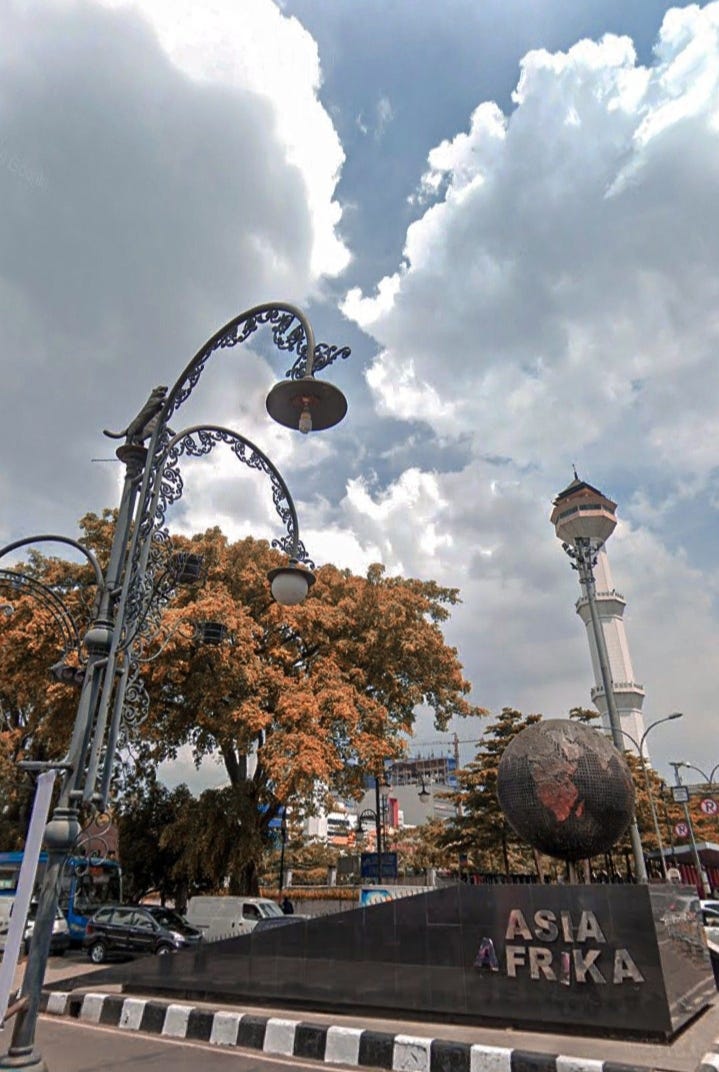 Bandung Date. Cuaca Bandung hari ini begitu panas… | by Ji Changmin AU ...