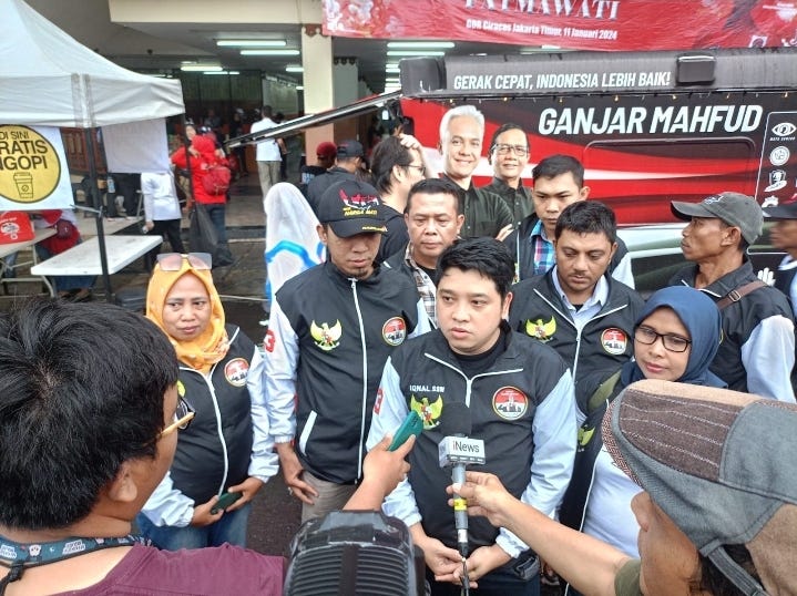 Relawan Rakyat Ganjar-Mahfud Sosialisasikan Program Unggulan ...