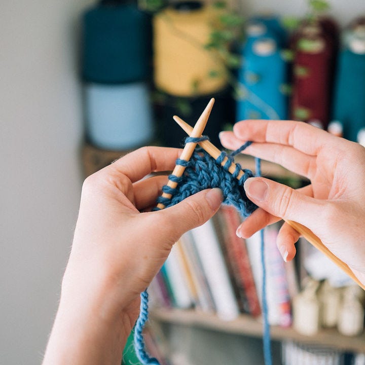 3 Easy Knitting Projects for Beginner Knitters | by Alice aka Learn to ...