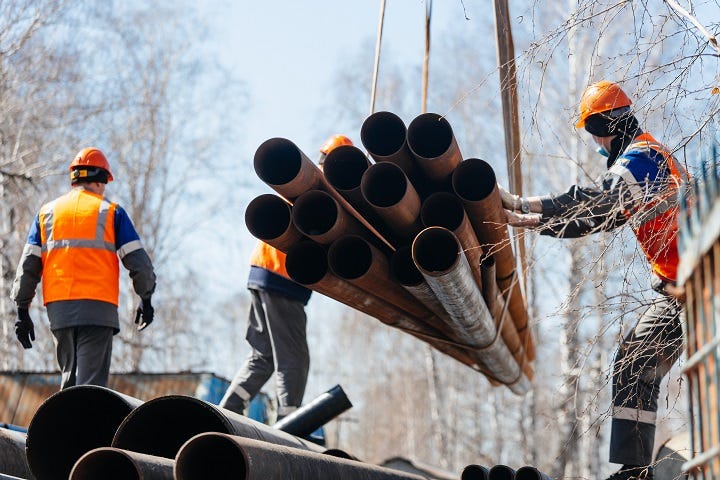 Surplus Steel Pipes: Unearthing a Buyer’s Treasure Trove | by ...