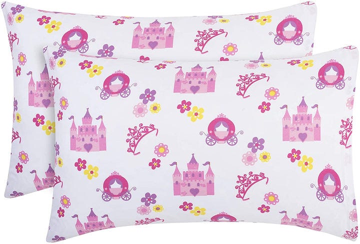 How to Choose the Best Children’s Pillowcases | by Everyday Kids | Medium