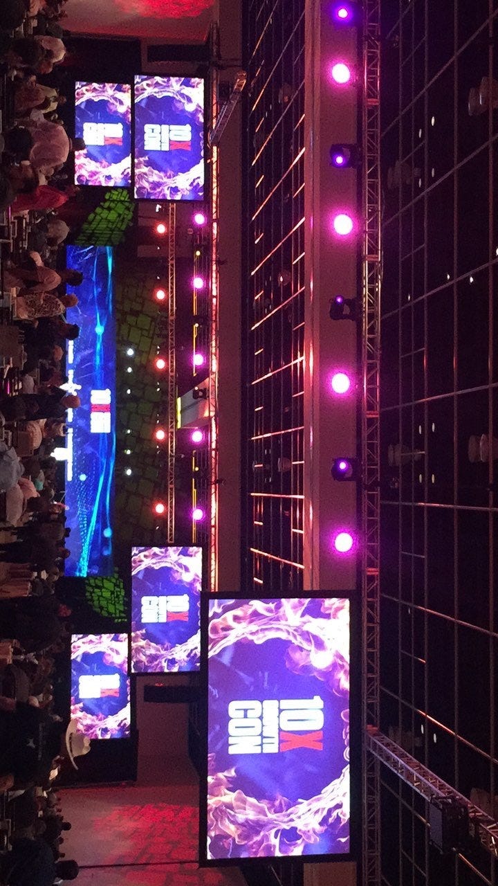 10X conference Miami 2017. South Beach lit. | by Joseph Blackman | Medium