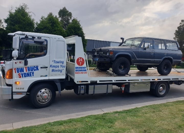 Emergency Roadside Assistance - Towtruckmanagement - Medium